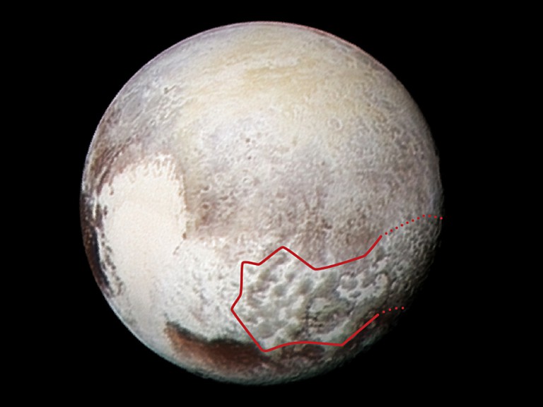 View Pluto’s bladed terrain in 3-D – Astronomy Now