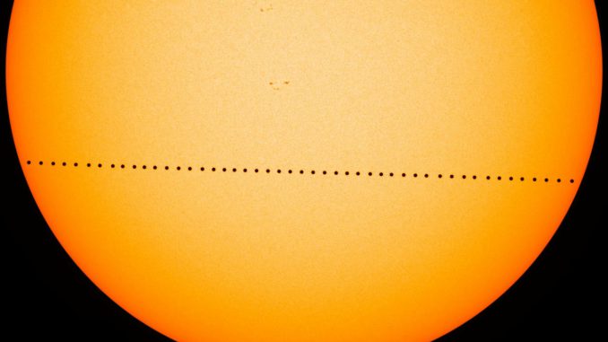 NASA’s Solar Dynamics Observatory’s time-lapse view of the Mercury ...