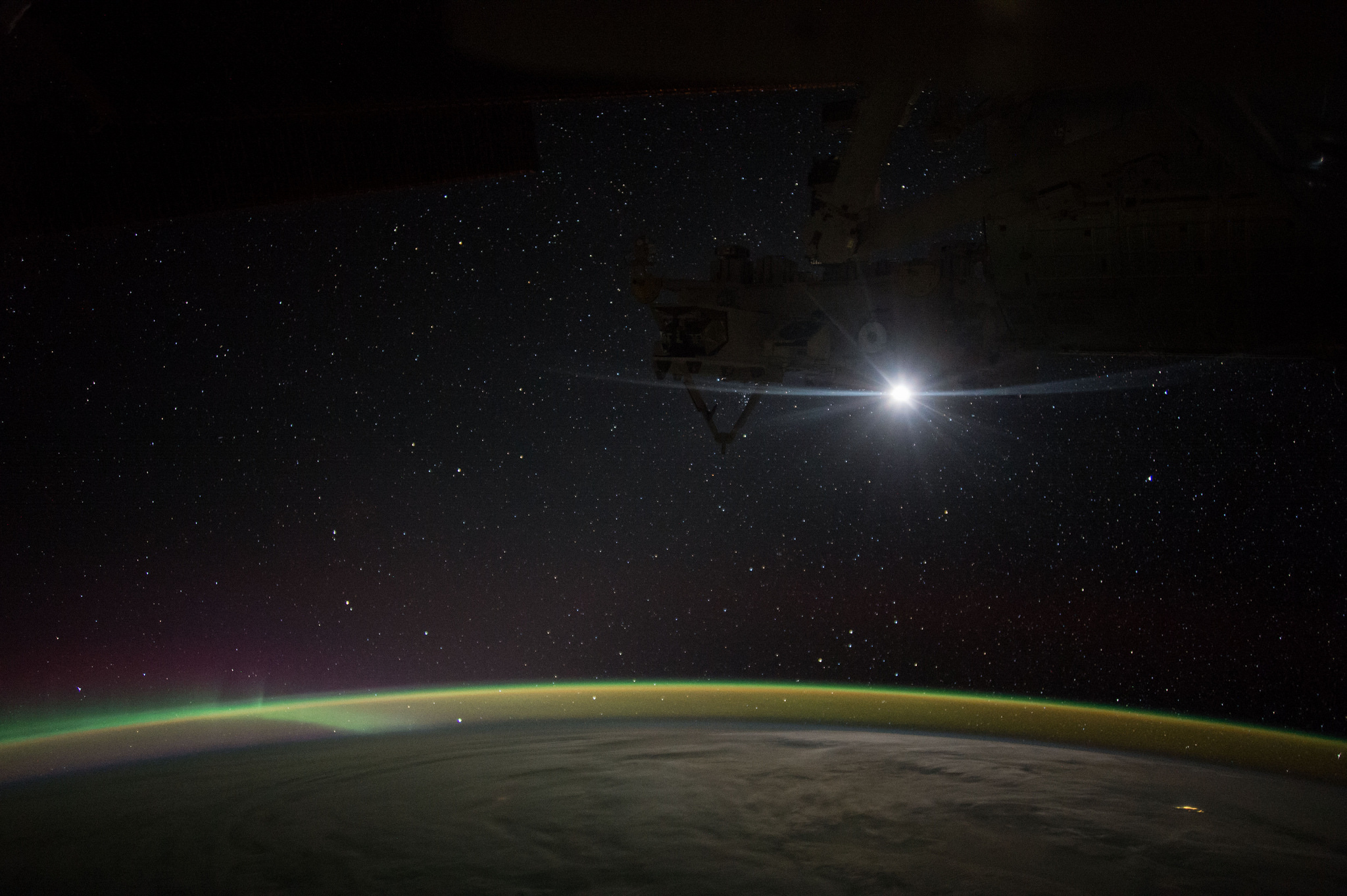 Moonrise from the International Space Station – Astronomy Now