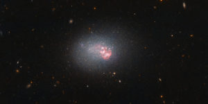 Hubble’s compact galaxy with big-time star formation – Astronomy Now