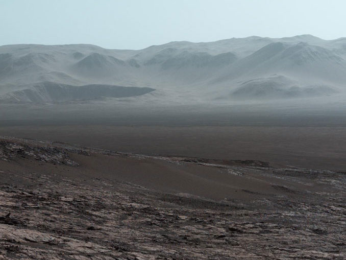 Curiosity captures stunning panorama on slopes of Mount Sharp ...